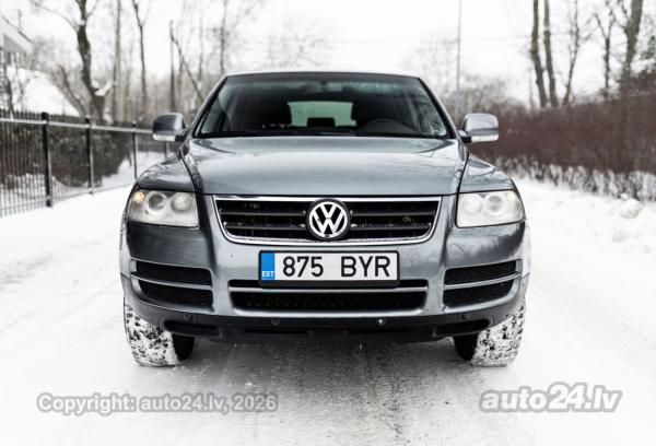 Grey Volkswagen Touareg 2005 in Tallinn, with an engine capacity of 2.50 L and mileage of 285 thousand km for 3999 €, photo 2 on AUTOMOTO.COM.LV