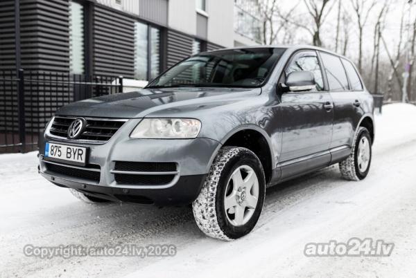 Grey Volkswagen Touareg 2005 in Tallinn, with an engine capacity of 2.50 L and mileage of 285 thousand km for 3999 €, photo 3 on AUTOMOTO.COM.LV