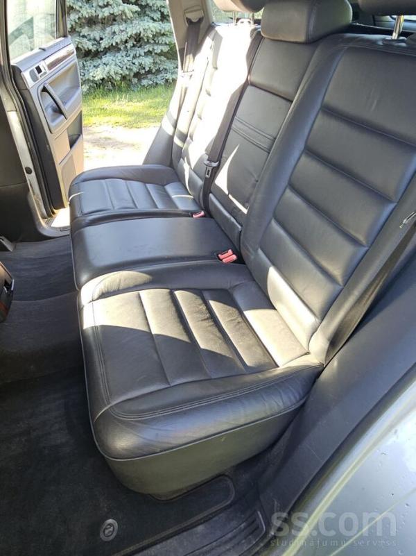 Pelēks Volkswagen Touareg 2005 Rīga, ar dzinēja tilpumu 3.20 L un nobraukumu 280 tūkst. km par 2800 €, foto 9 vietnē AUTOMOTO.COM.LV