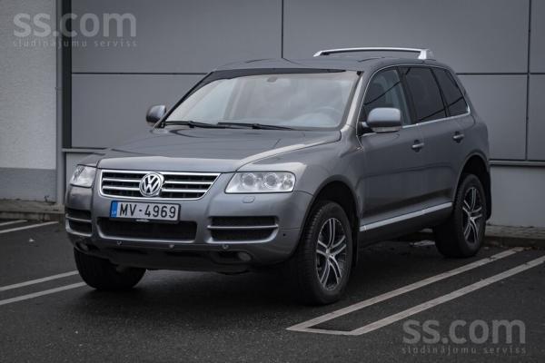 Pelēks Volkswagen Touareg 2005 Rīga, ar dzinēja tilpumu 3.00 L un nobraukumu 0 tūkst. km par 4990 €, foto 1 vietnē AUTOMOTO.COM.LV