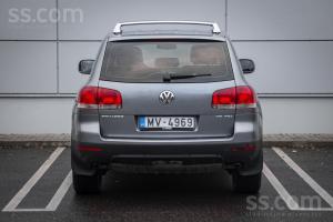 Grey Volkswagen Touareg 2005 in Riga, with an engine capacity of 3.00 L and mileage of 0 thousand km for 4990 €, photo 6 on AUTOMOTO.COM.LV