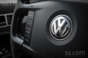 Grey Volkswagen Touareg 2005 in Riga, with an engine capacity of 3.00 L and mileage of 0 thousand km for 4990 €, photo 19 on AUTOMOTO.COM.LV