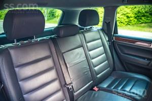 Grey Volkswagen Touareg 2005 in Riga, with an engine capacity of 3.00 L and mileage of 297 thousand km for 2590 €, photo 10 on AUTOMOTO.COM.LV