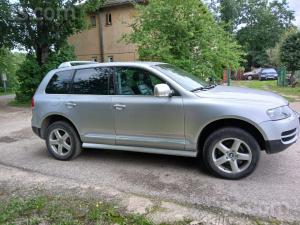 Pelēks Volkswagen Touareg 2006 Ventspils, ar dzinēja tilpumu 3.00 L un nobraukumu 320 tūkst. km par 4500 €, foto 6 vietnē AUTOMOTO.COM.LV
