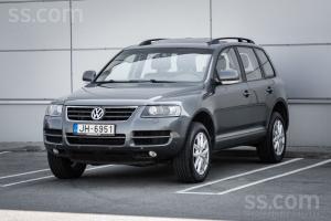 Grey Volkswagen Touareg 2006 in Riga, with an engine capacity of 3.00 L and mileage of 324 thousand km for 2995 €, photo  on AUTOMOTO.COM.LV