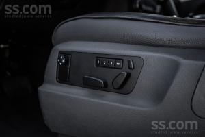 Pelēks Volkswagen Touareg 2006 Rīga, ar dzinēja tilpumu 3.00 L un nobraukumu 324 tūkst. km par 2995 €, foto 9 vietnē AUTOMOTO.COM.LV