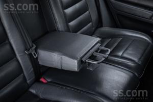 Pelēks Volkswagen Touareg 2006 Rīga, ar dzinēja tilpumu 3.00 L un nobraukumu 324 tūkst. km par 2995 €, foto 13 vietnē AUTOMOTO.COM.LV