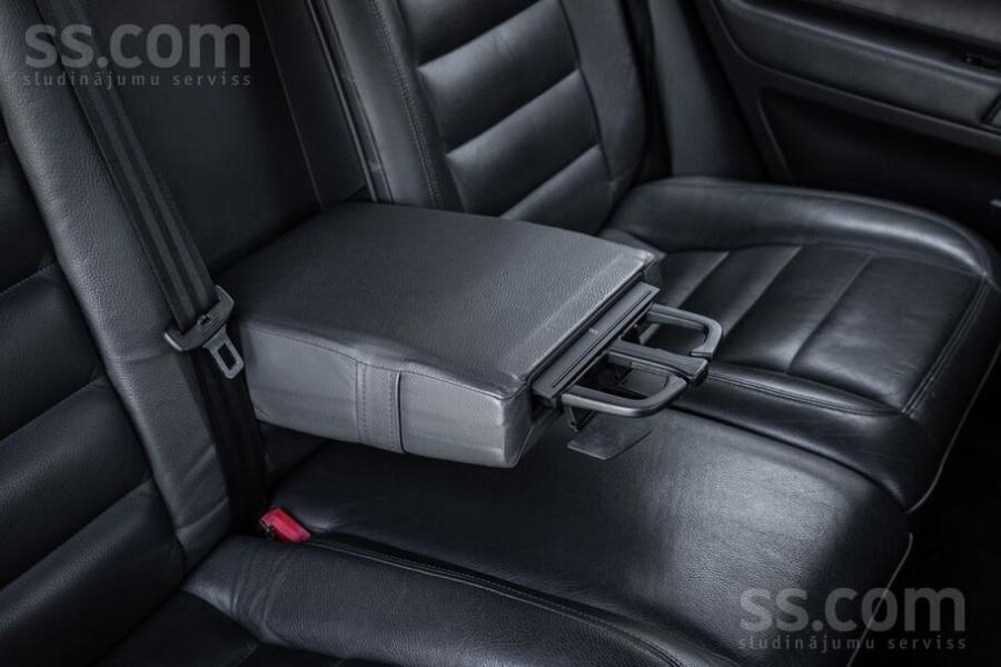 Pelēks Volkswagen Touareg 2006 Rīga, ar dzinēja tilpumu 3.00 L un nobraukumu 324 tūkst. km par 2995 €, foto 13 vietnē AUTOMOTO.COM.LV