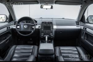 Pelēks Volkswagen Touareg 2006 Rīga, ar dzinēja tilpumu 3.00 L un nobraukumu 324 tūkst. km par 2995 €, foto 14 vietnē AUTOMOTO.COM.LV