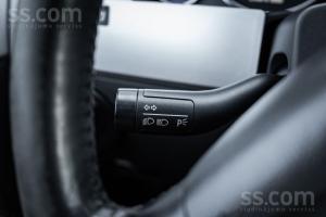 Pelēks Volkswagen Touareg 2006 Rīga, ar dzinēja tilpumu 3.00 L un nobraukumu 324 tūkst. km par 2995 €, foto 15 vietnē AUTOMOTO.COM.LV