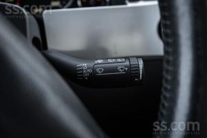 Pelēks Volkswagen Touareg 2006 Rīga, ar dzinēja tilpumu 3.00 L un nobraukumu 324 tūkst. km par 2995 €, foto 19 vietnē AUTOMOTO.COM.LV