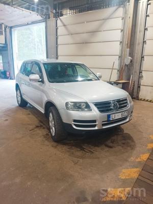 Grey Volkswagen Touareg 2006 in Riga, with an engine capacity of 3.00 L and mileage of 36 thousand km for 2700 €, photo 3 on AUTOMOTO.COM.LV