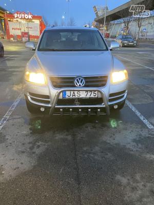 Grey Volkswagen Touareg 2007 in Klaipeda, with an engine capacity of 3.00 L and mileage of 310 thousand km for 3100 €, photo 3 on AUTOMOTO.COM.LV