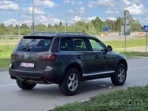 Pelēks Volkswagen Touareg 2007 Rēzekne, ar dzinēja tilpumu 3.00 L un nobraukumu 340 tūkst. km par 3800 €, foto 7 vietnē AUTOMOTO.COM.LV