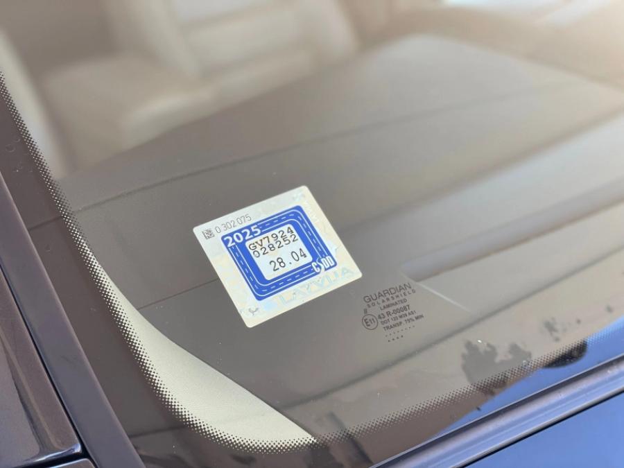 Pelēks Volkswagen Touareg 2007 Rīga, ar dzinēja tilpumu 2.50 L un nobraukumu 393 tūkst. km par 4690 €, foto 13 vietnē AUTOMOTO.COM.LV