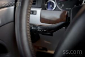 Pelēks Volkswagen Touareg 2007 Talsi, ar dzinēja tilpumu 3.00 L un nobraukumu 338 tūkst. km par 4990 €, foto 17 vietnē AUTOMOTO.COM.LV