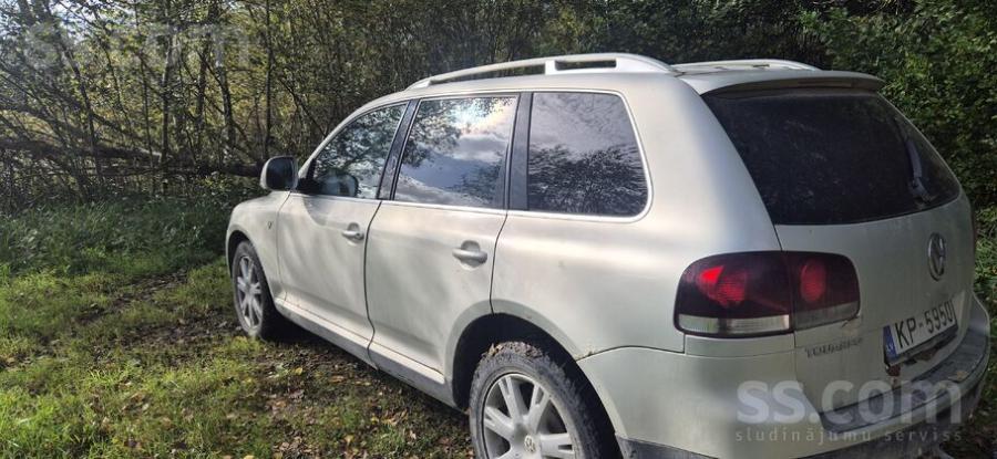 Pelēks Volkswagen Touareg 2007 Liepāja, ar dzinēja tilpumu 3.00 L un nobraukumu 410 tūkst. km par 1950 €, foto 6 vietnē AUTOMOTO.COM.LV