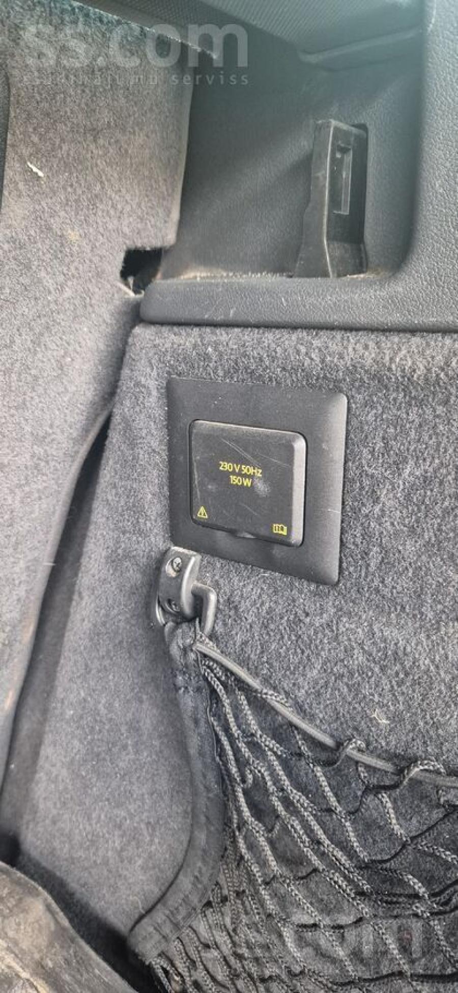 Pelēks Volkswagen Touareg 2007 Liepāja, ar dzinēja tilpumu 3.00 L un nobraukumu 410 tūkst. km par 1950 €, foto 17 vietnē AUTOMOTO.COM.LV