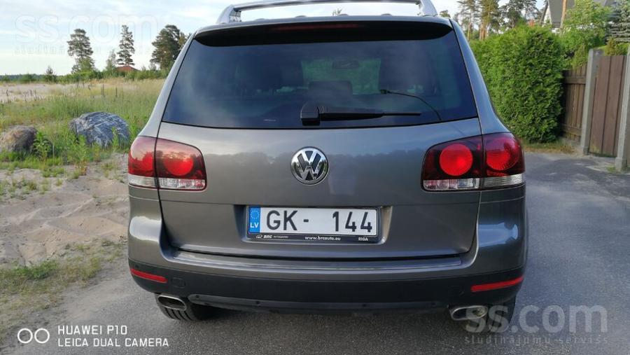 Pelēks Volkswagen Touareg 2008 Rīga, ar dzinēja tilpumu 3.00 L un nobraukumu 225 tūkst. km par 12500 €, foto 3 vietnē AUTOMOTO.COM.LV