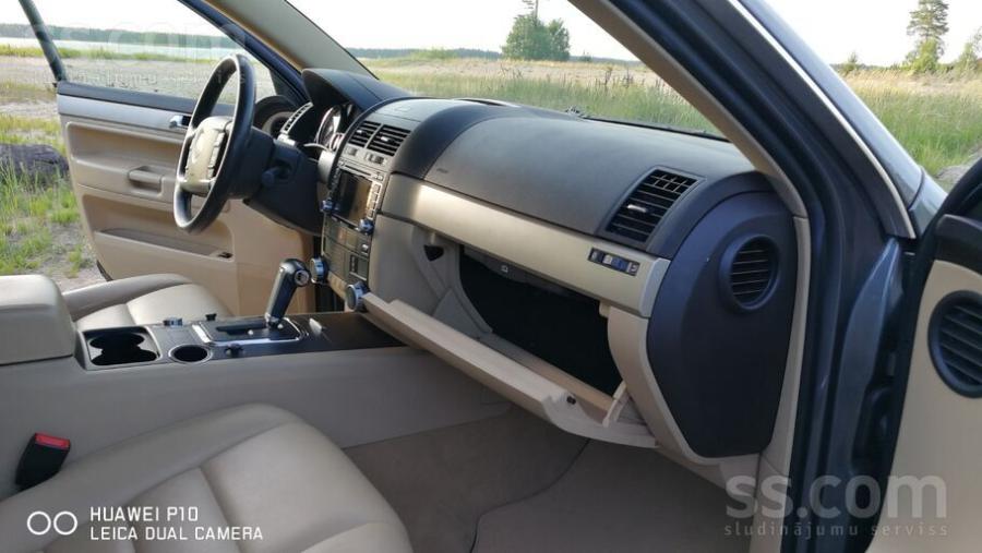 Pelēks Volkswagen Touareg 2008 Rīga, ar dzinēja tilpumu 3.00 L un nobraukumu 225 tūkst. km par 12500 €, foto 7 vietnē AUTOMOTO.COM.LV