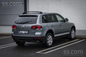 Pelēks Volkswagen Touareg 2008 Rīga, ar dzinēja tilpumu 3.00 L un nobraukumu 0 tūkst. km par 5990 €, foto 4 vietnē AUTOMOTO.COM.LV