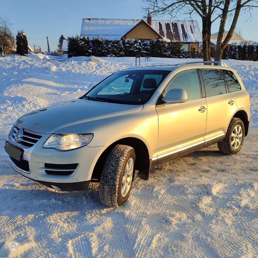 Pelēks Volkswagen Touareg 2008 Utena, ar dzinēja tilpumu 2.97 L un nobraukumu 166 tūkst. km par 5900 €, foto 2 vietnē AUTOMOTO.COM.LV