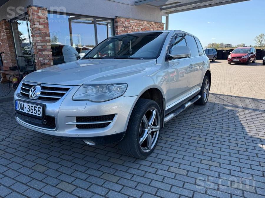 Pelēks Volkswagen Touareg 2008 Talsi, ar dzinēja tilpumu 3.00 L un nobraukumu 0 tūkst. km par 5970 €, foto 1 vietnē AUTOMOTO.COM.LV