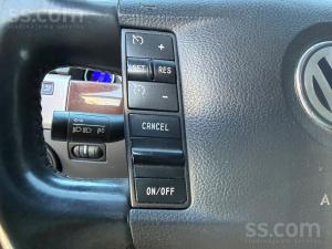 Pelēks Volkswagen Touareg 2008 Talsi, ar dzinēja tilpumu 3.00 L un nobraukumu 0 tūkst. km par 5970 €, foto 16 vietnē AUTOMOTO.COM.LV