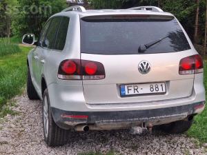 Pelēks Volkswagen Touareg 2008 Preiļi, ar dzinēja tilpumu 3.00 L un nobraukumu 361 tūkst. km par 3000 €, foto 6 vietnē AUTOMOTO.COM.LV