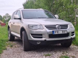 Pelēks Volkswagen Touareg 2008 Preiļi, ar dzinēja tilpumu 3.00 L un nobraukumu 361 tūkst. km par 3000 €, foto 7 vietnē AUTOMOTO.COM.LV
