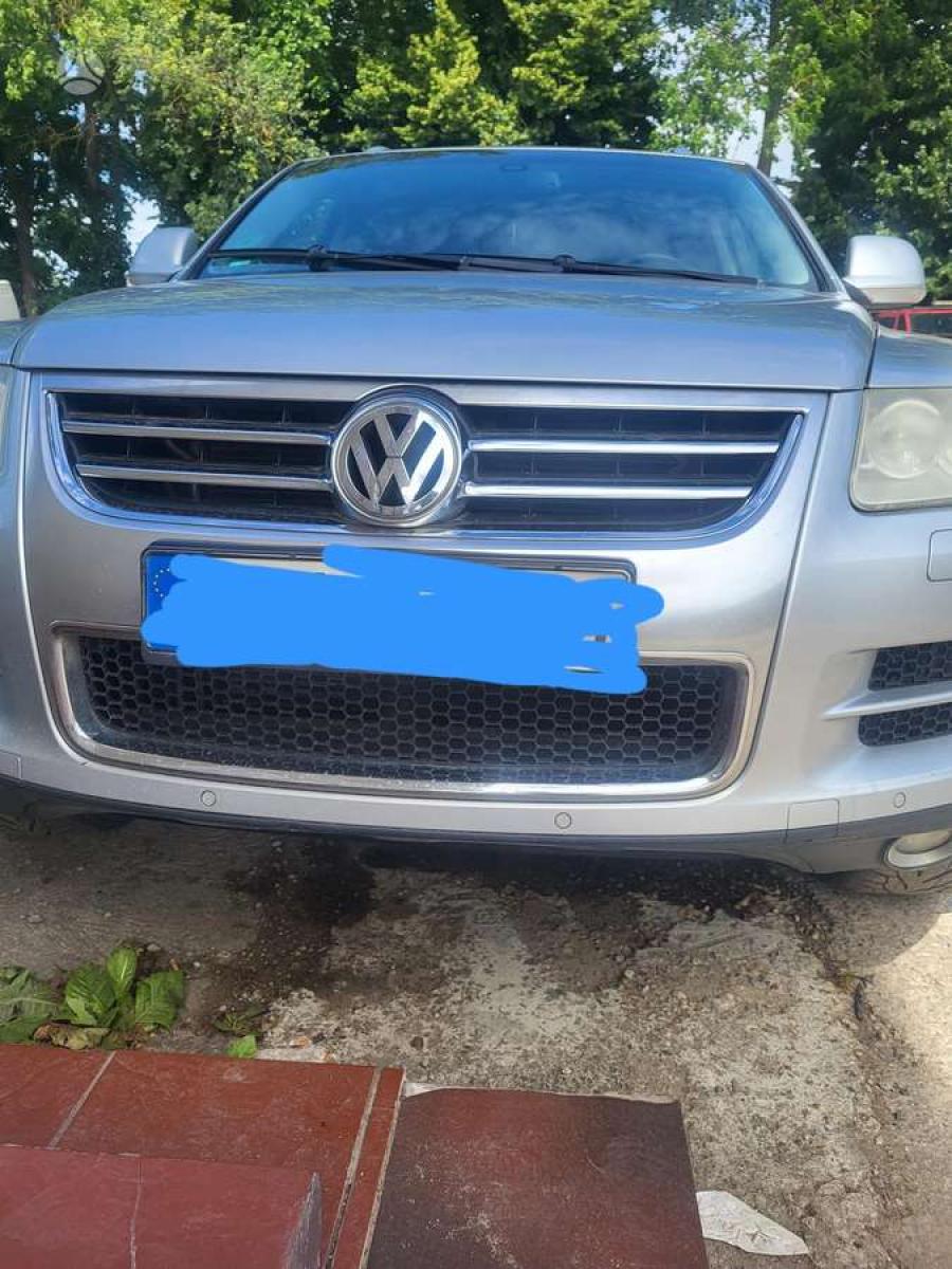 Pelēks Volkswagen Touareg 2008 Šauļi, ar dzinēja tilpumu 2.97 L un nobraukumu 300 tūkst. km par 2999 €, foto 8 vietnē AUTOMOTO.COM.LV
