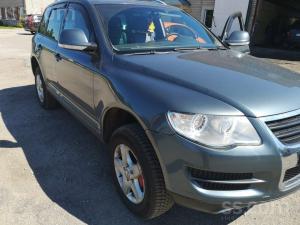 Pelēks Volkswagen Touareg 2008 Krāslava, ar dzinēja tilpumu 3.00 L un nobraukumu 240 tūkst. km par 6600 €, foto  vietnē AUTOMOTO.COM.LV