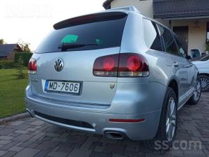 Pelēks Volkswagen Touareg 2008 Rēzekne, ar dzinēja tilpumu 3.00 L un nobraukumu 284 tūkst. km par 4700 €, foto 4 vietnē AUTOMOTO.COM.LV