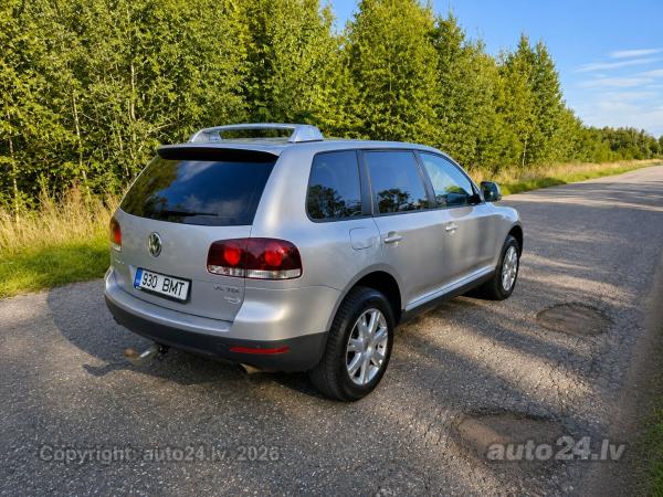 Grey Volkswagen Touareg 2008 in Narva, with an engine capacity of 3.00 L and mileage of 268 thousand km for 3300 €, photo 4 on AUTOMOTO.COM.LV