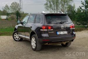 Pelēks Volkswagen Touareg 2009 Rīga, ar dzinēja tilpumu 3.00 L un nobraukumu 0 tūkst. km par 8490 €, foto 4 vietnē AUTOMOTO.COM.LV