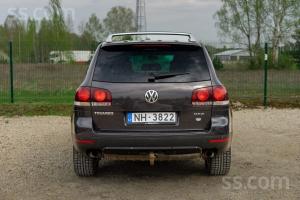 Pelēks Volkswagen Touareg 2009 Rīga, ar dzinēja tilpumu 3.00 L un nobraukumu 0 tūkst. km par 8490 €, foto 5 vietnē AUTOMOTO.COM.LV