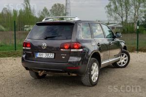 Pelēks Volkswagen Touareg 2009 Rīga, ar dzinēja tilpumu 3.00 L un nobraukumu 0 tūkst. km par 8490 €, foto 6 vietnē AUTOMOTO.COM.LV