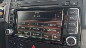 Grey Volkswagen Touareg 2009 in Riga, with an engine capacity of 3.00 L and mileage of 343 thousand km for 4990 €, photo 25 on AUTOMOTO.COM.LV