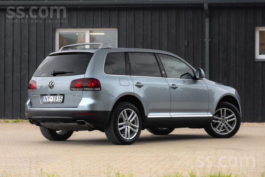 Pelēks Volkswagen Touareg 2009 Jelgava, ar dzinēja tilpumu 3.00 L un nobraukumu 368 tūkst. km par 6900 €, foto 6 vietnē AUTOMOTO.COM.LV
