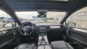 Pelēks Volkswagen Touareg 2010 Tallina, ar dzinēja tilpumu 3.00 L un nobraukumu 250 tūkst. km par 14999 €, foto 8 vietnē AUTOMOTO.COM.LV