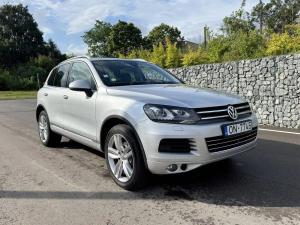 Pelēks Volkswagen Touareg 2010 Rēzekne, ar dzinēja tilpumu 3.00 L un nobraukumu 253 tūkst. km par 11990 €, foto 4 vietnē AUTOMOTO.COM.LV