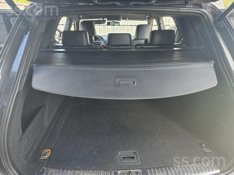 Pelēks Volkswagen Touareg 2011 Rīga, ar dzinēja tilpumu 3.00 L un nobraukumu 295 tūkst. km par 10700 €, foto 9 vietnē AUTOMOTO.COM.LV