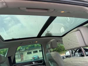 Pelēks Volkswagen Touareg 2011 Raseiniai, ar dzinēja tilpumu 2.97 L un nobraukumu 280 tūkst. km par 9300 €, foto 18 vietnē AUTOMOTO.COM.LV