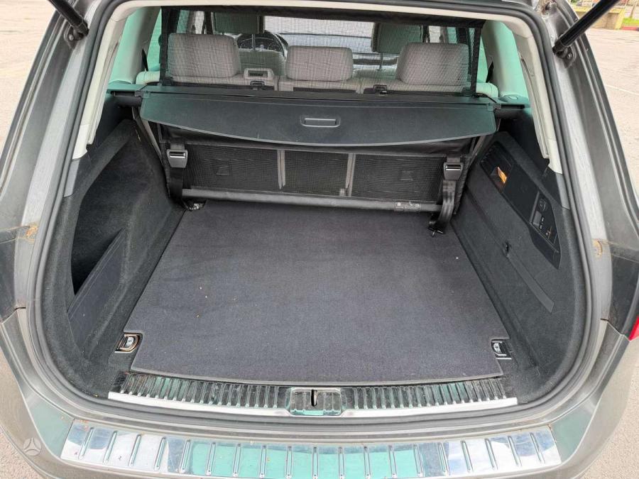 Pelēks Volkswagen Touareg 2011 Raseiniai, ar dzinēja tilpumu 2.97 L un nobraukumu 280 tūkst. km par 9300 €, foto 19 vietnē AUTOMOTO.COM.LV