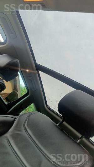 Grey Volkswagen Touareg 2011 in Jelgava, with an engine capacity of 3.00 L and mileage of 206 thousand km for 12100 €, photo 17 on AUTOMOTO.COM.LV