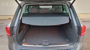 Grey Volkswagen Touareg 2011 in Ogre, with an engine capacity of 3.00 L and mileage of 278 thousand km for 11250 €, photo 25 on AUTOMOTO.COM.LV