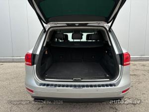 Pelēks Volkswagen Touareg 2012 Tartu, ar dzinēja tilpumu 3.00 L un nobraukumu 440 tūkst. km par 7000 €, foto 11 vietnē AUTOMOTO.COM.LV