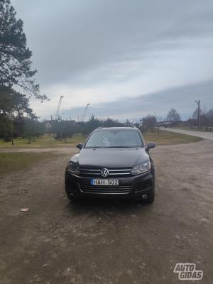 Pelēks Volkswagen Touareg 2012 Klaipėda, ar dzinēja tilpumu 3.00 L un nobraukumu 225 tūkst. km par 10000 €, foto 7 vietnē AUTOMOTO.COM.LV