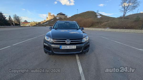 Серый Фольксваген Туарег 2012 в Раквере, объемом двигателя 3.00 л и пробегом 240 тыс. км за 8500 €, фото 7 на AUTOMOTO.COM.LV