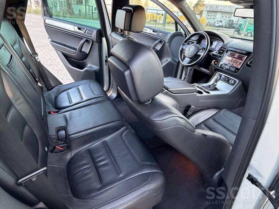 Серый Фольксваген Туарег 2012 в Рига, объемом двигателя 3.00 л и пробегом 0 тыс. км за 8450 €, фото 27 на AUTOMOTO.COM.LV